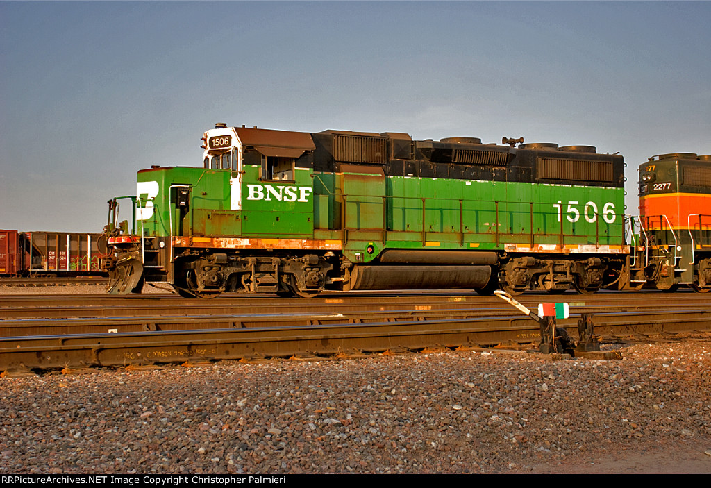 BNSF 1506